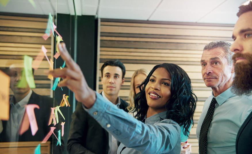 Eight tips to be a supportive team player | Guidance | Retail Trust